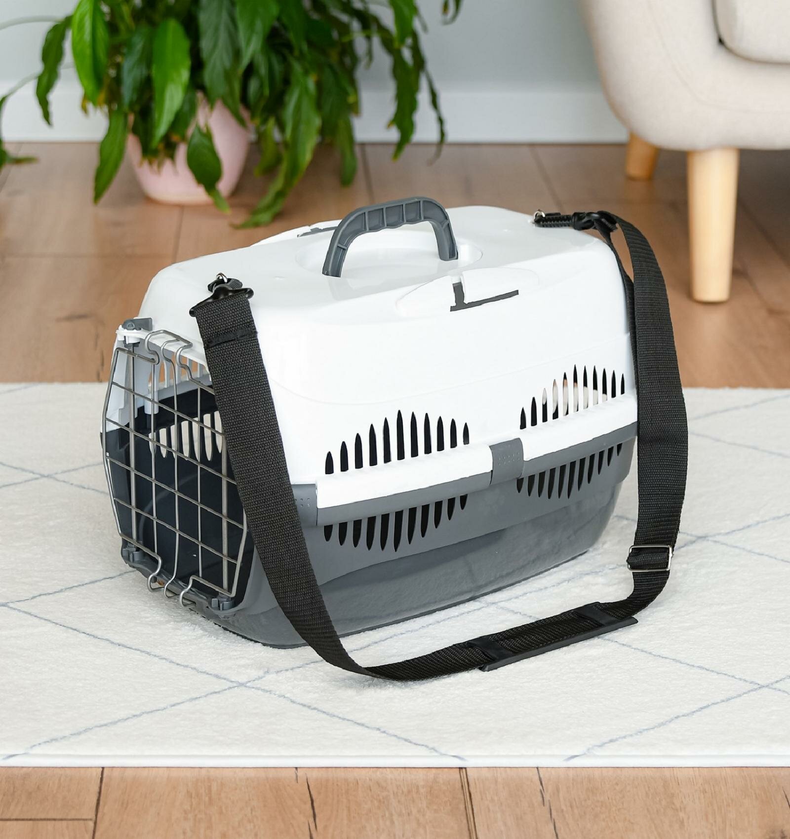 Переноска для животных "Спутник" с наплечным ремнем, темно-серый/белый, до 9 кг