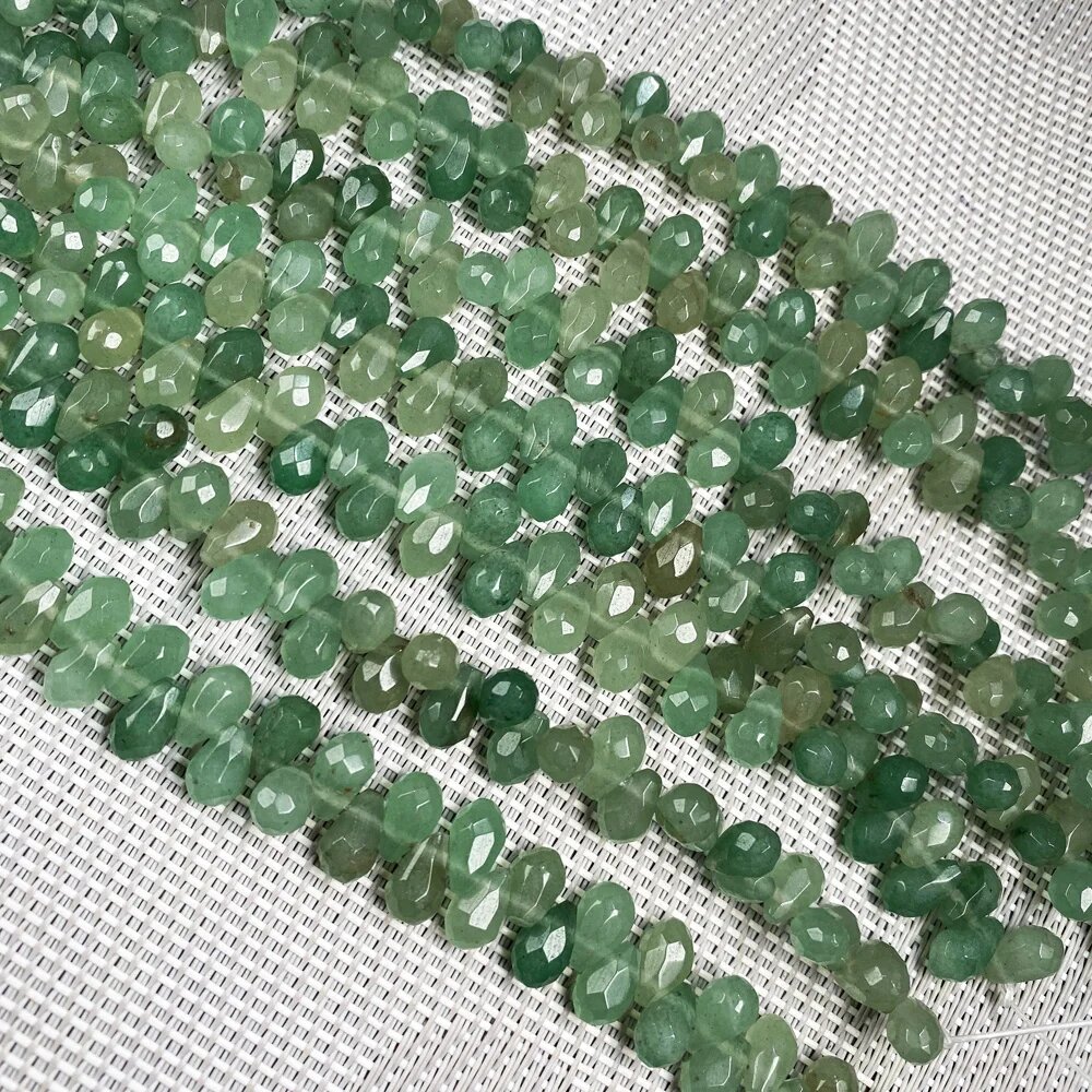 Натуральные каменные бусины капля вода 44 шт Изумрудный, Green Aventurine