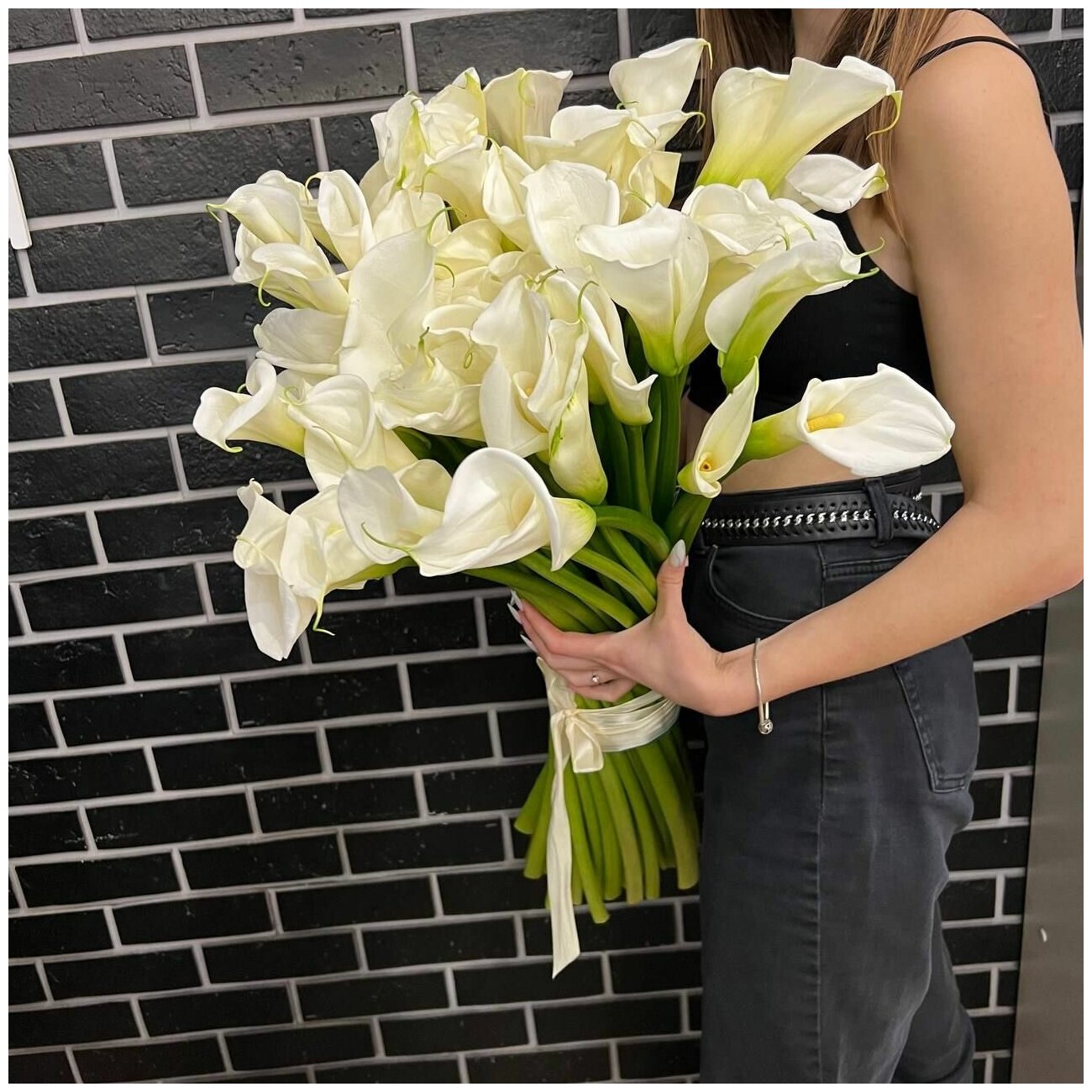 Букет из 51 белоснежной Каллы