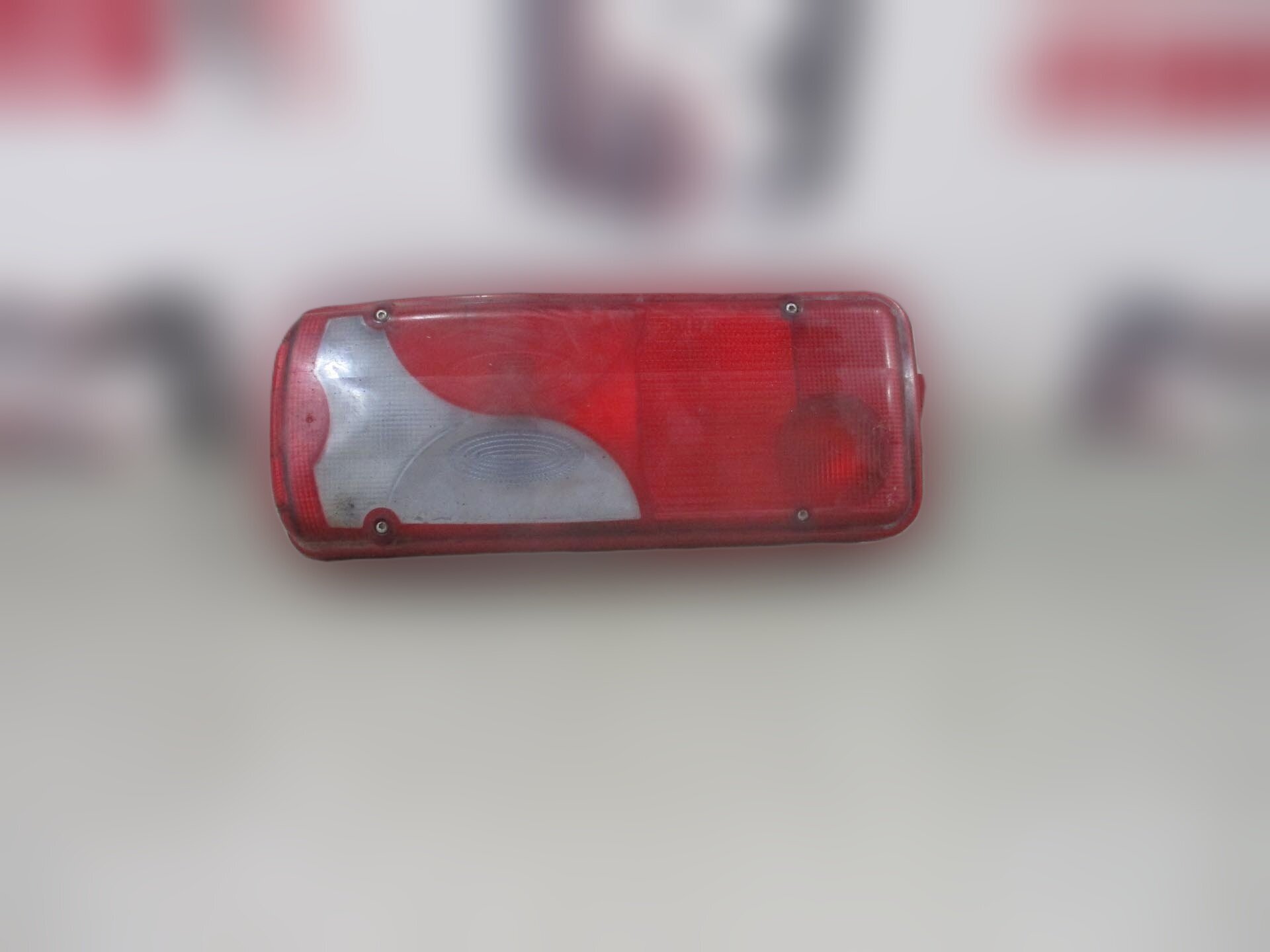 Фонарь задний левый MAN TGS, TGX, TGA