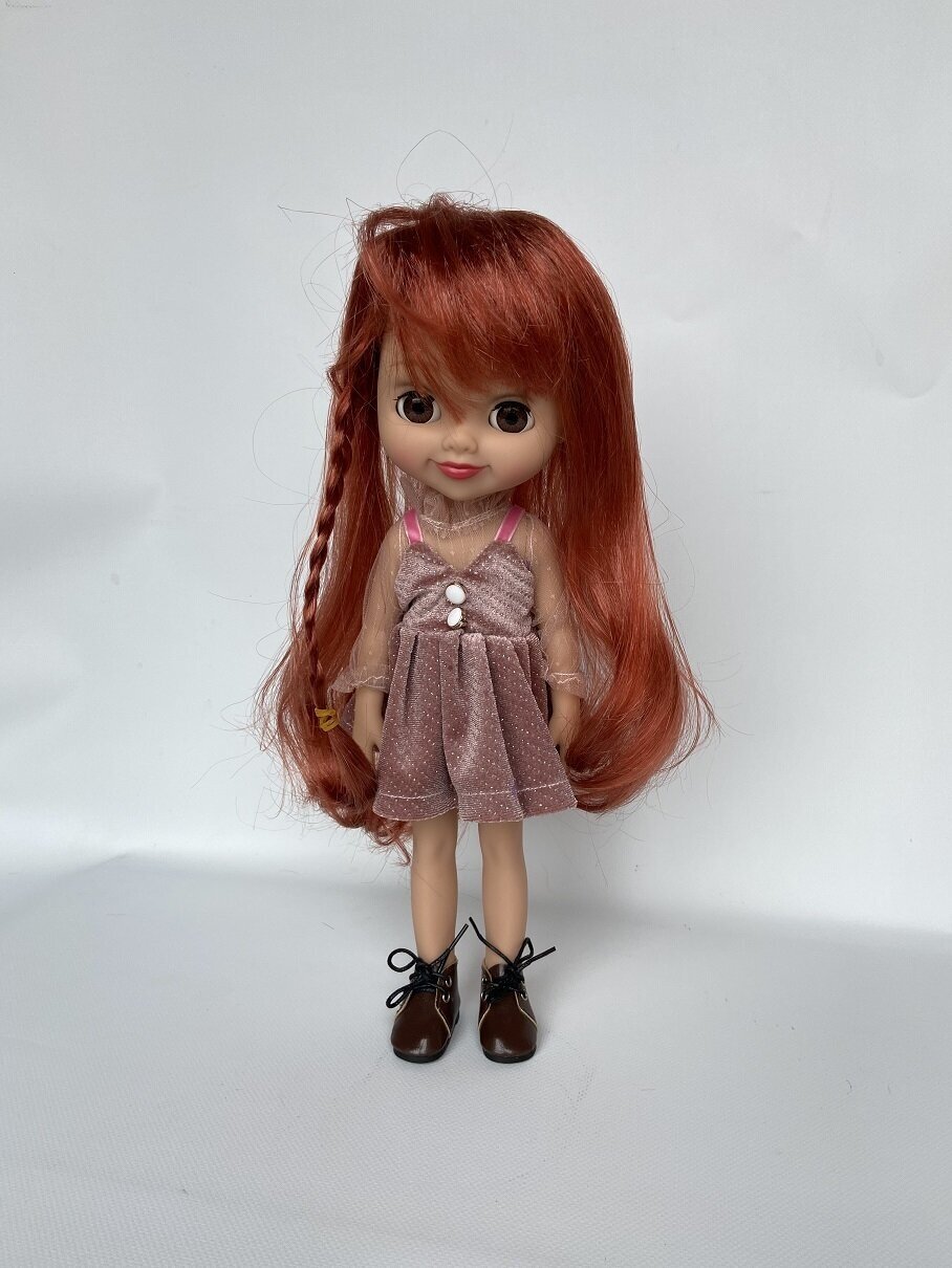 Волосы для кукол прямые с челкой и косичкой на окружность головы 27-30 см.