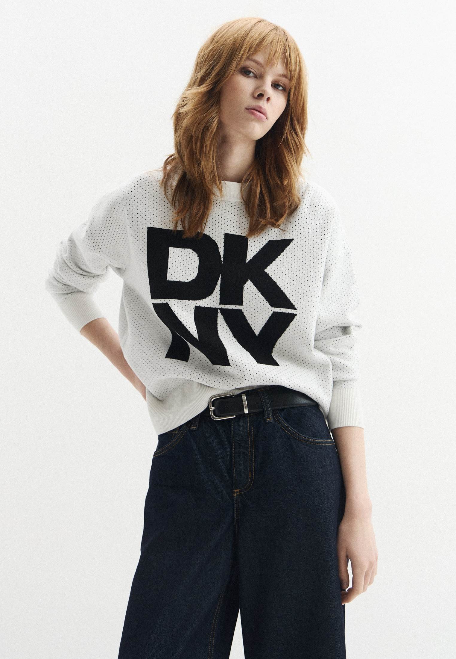 Толстовка DKNY