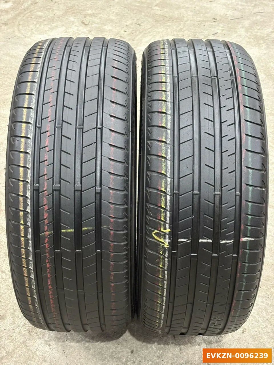 Комплект (2 шт) летних БУ шин Bridgestone Alenza 001 245/40 R21 25% износ 8416782012 RunFlat