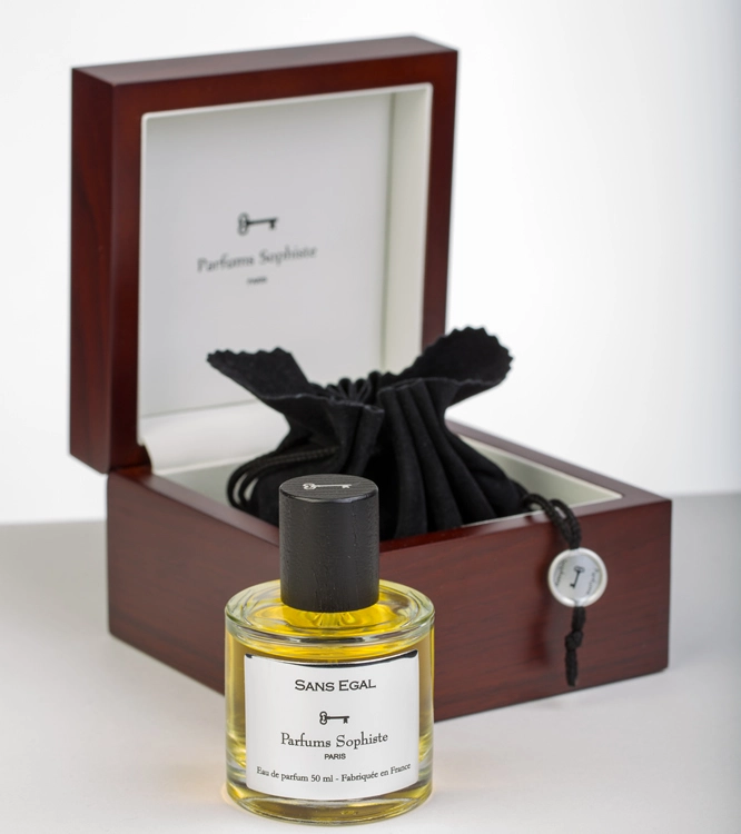 Духи Parfums Sophiste Sans Egal мужские 50 мл / парфюм Софисте Санс Эгал