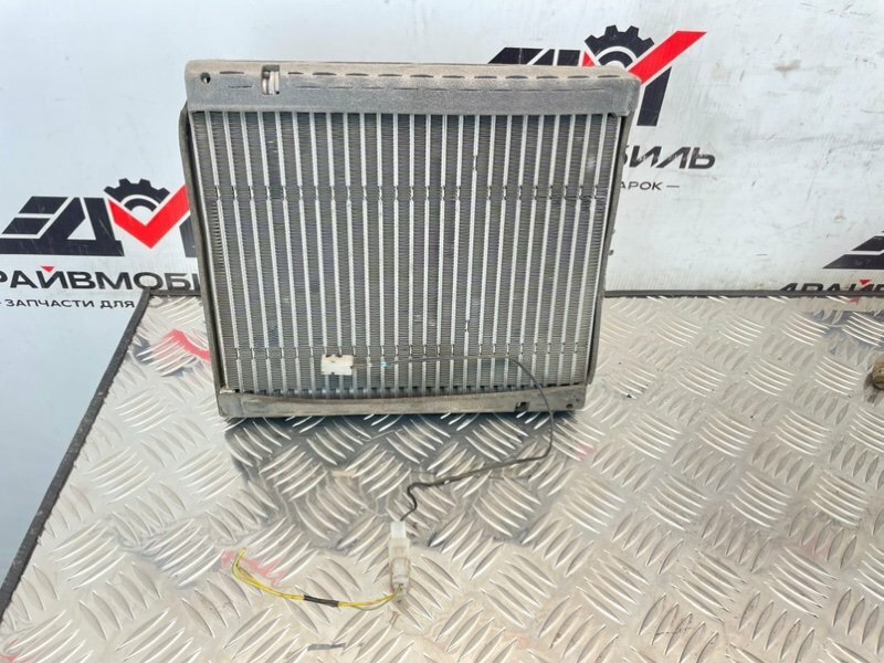 Б/У испаритель кондиционера Peugeot 4007 2008 GP 4B12 70785 Peugeot-Citroen арт. 6444G4