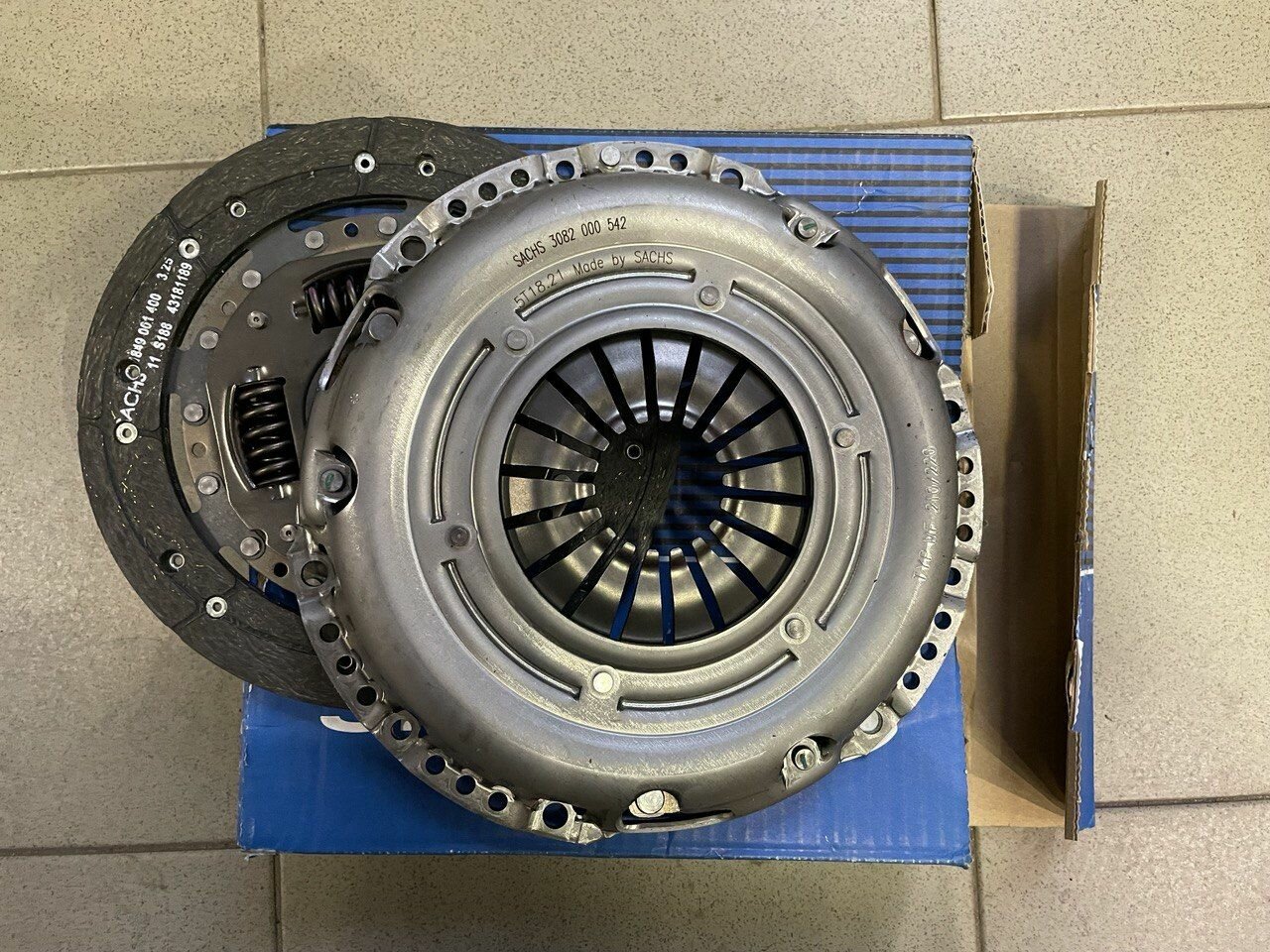 Комплект сцепления Форд Фокус 2 Ford Focus 2 двигатели 1.4 1.6 sachs германия Оптимальный вариант