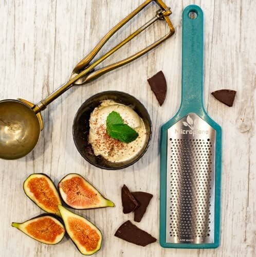 Microplane EcoGrate Series - Fine Мелкая терка для сыра с синей рамкой Peacock Лезвие американского производства