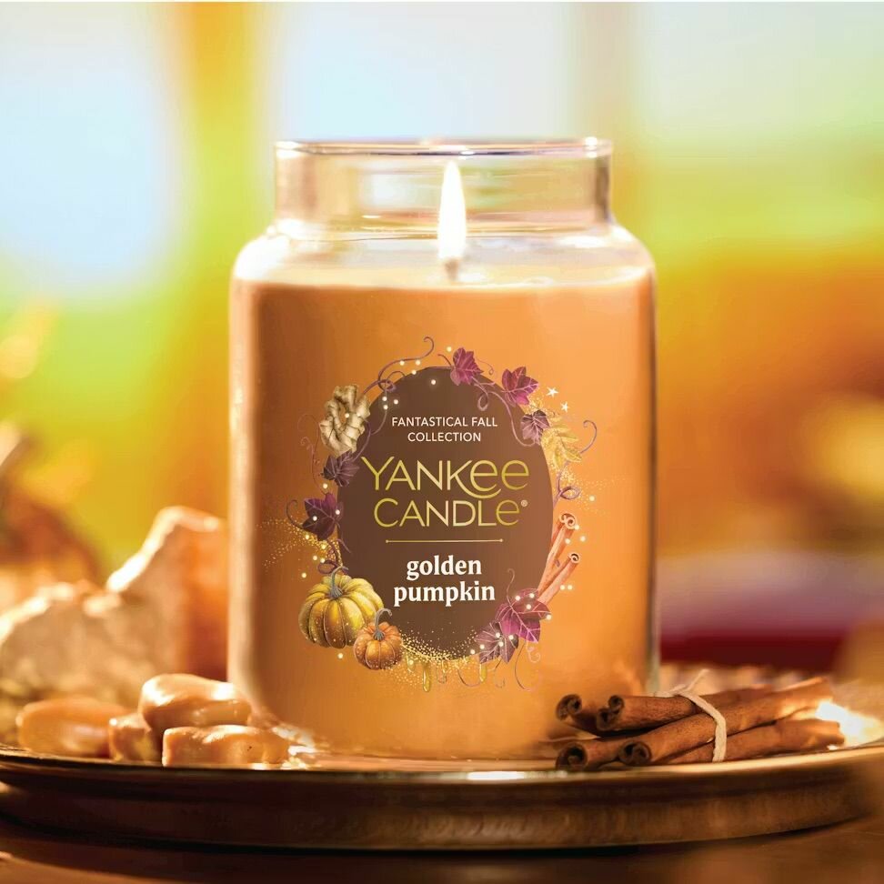 YANKEE CANDLE свеча ароматическая Golden Pumpkin