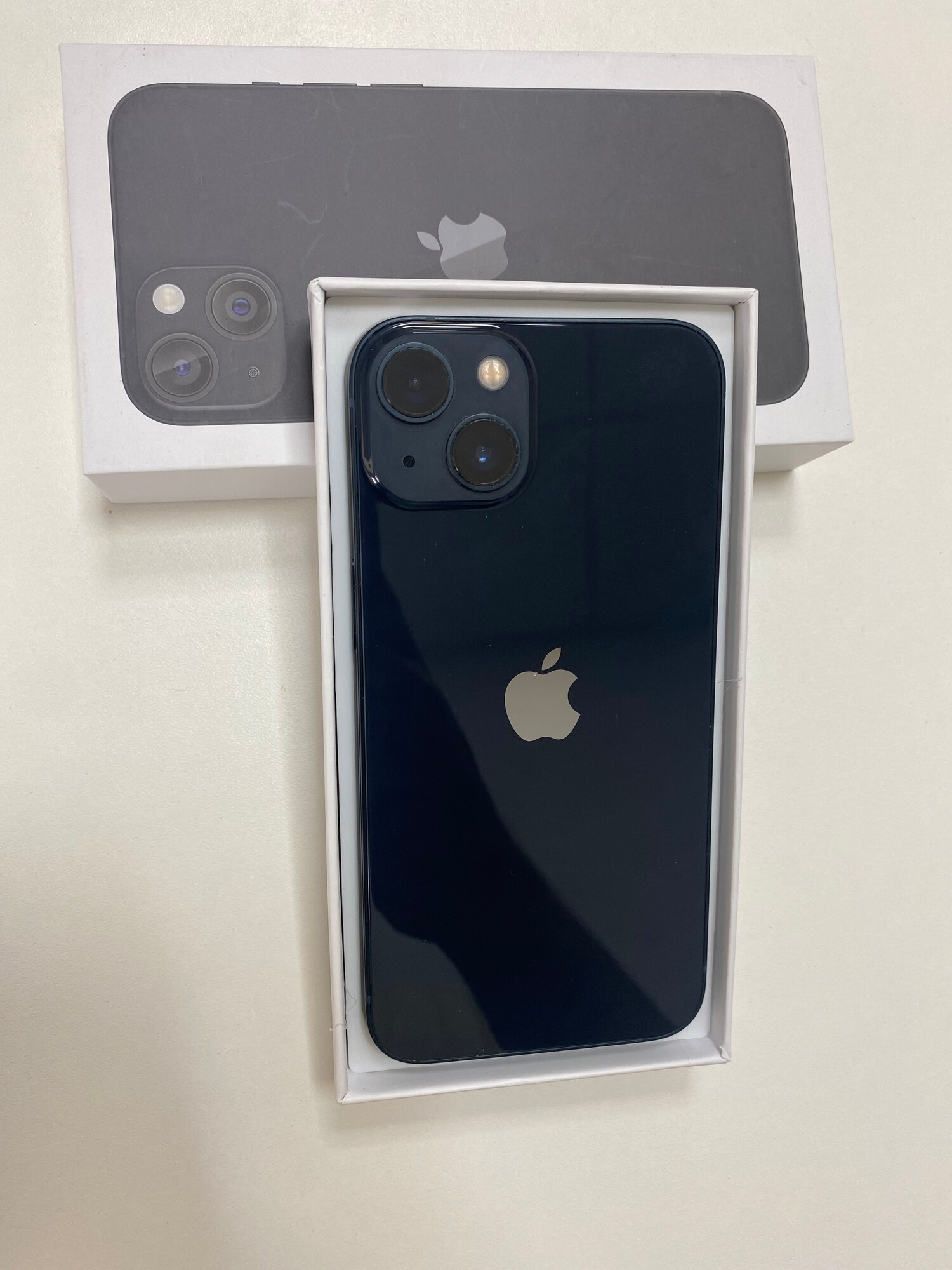 Смартфон Apple iPhone 13 128 ГБ Black 86% Battery #13