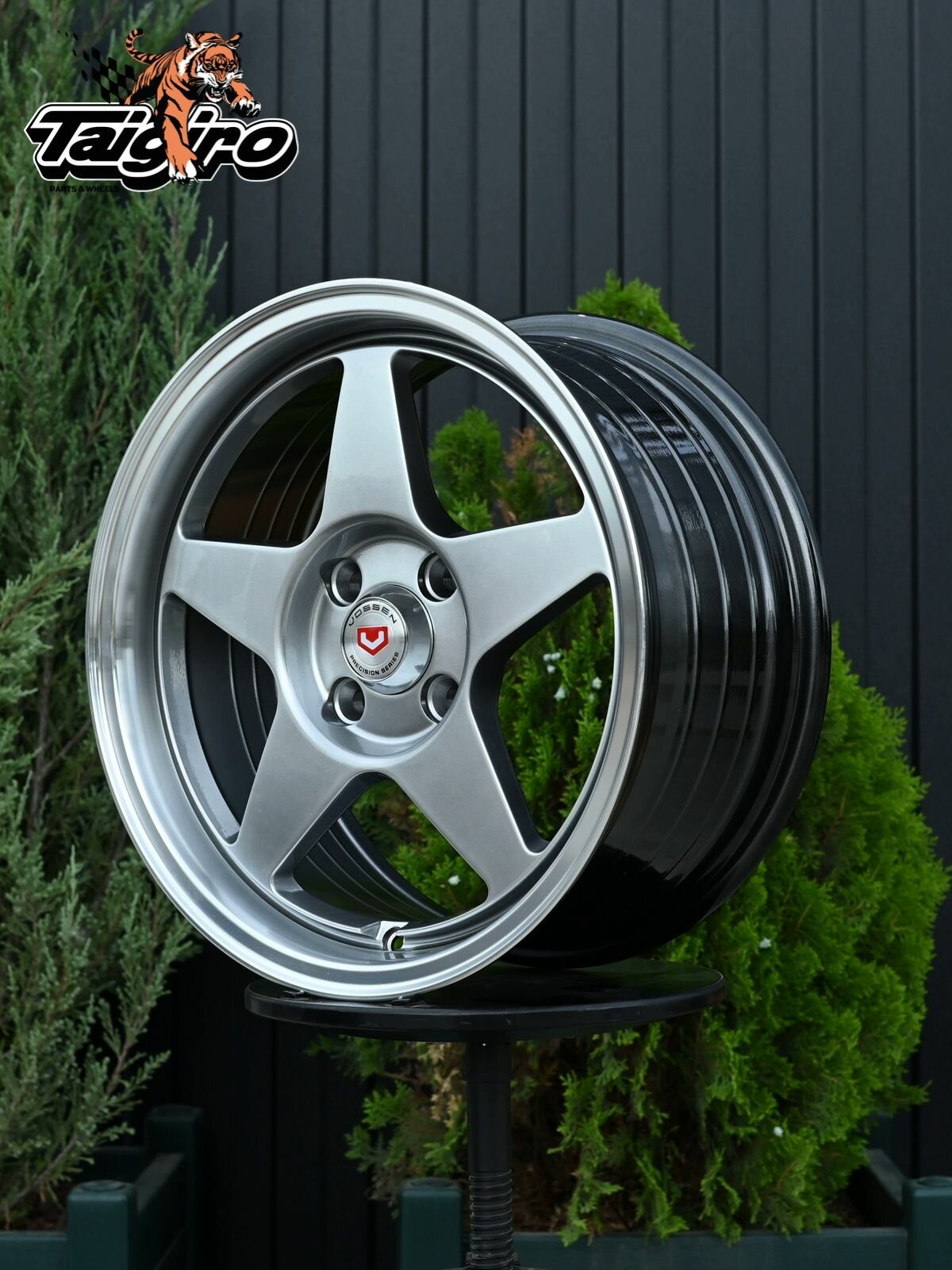 Taigiro Топ дизайн Колесный диск Литой 15x7.0 PCD4x100 ET30 D73.1 Темный хром