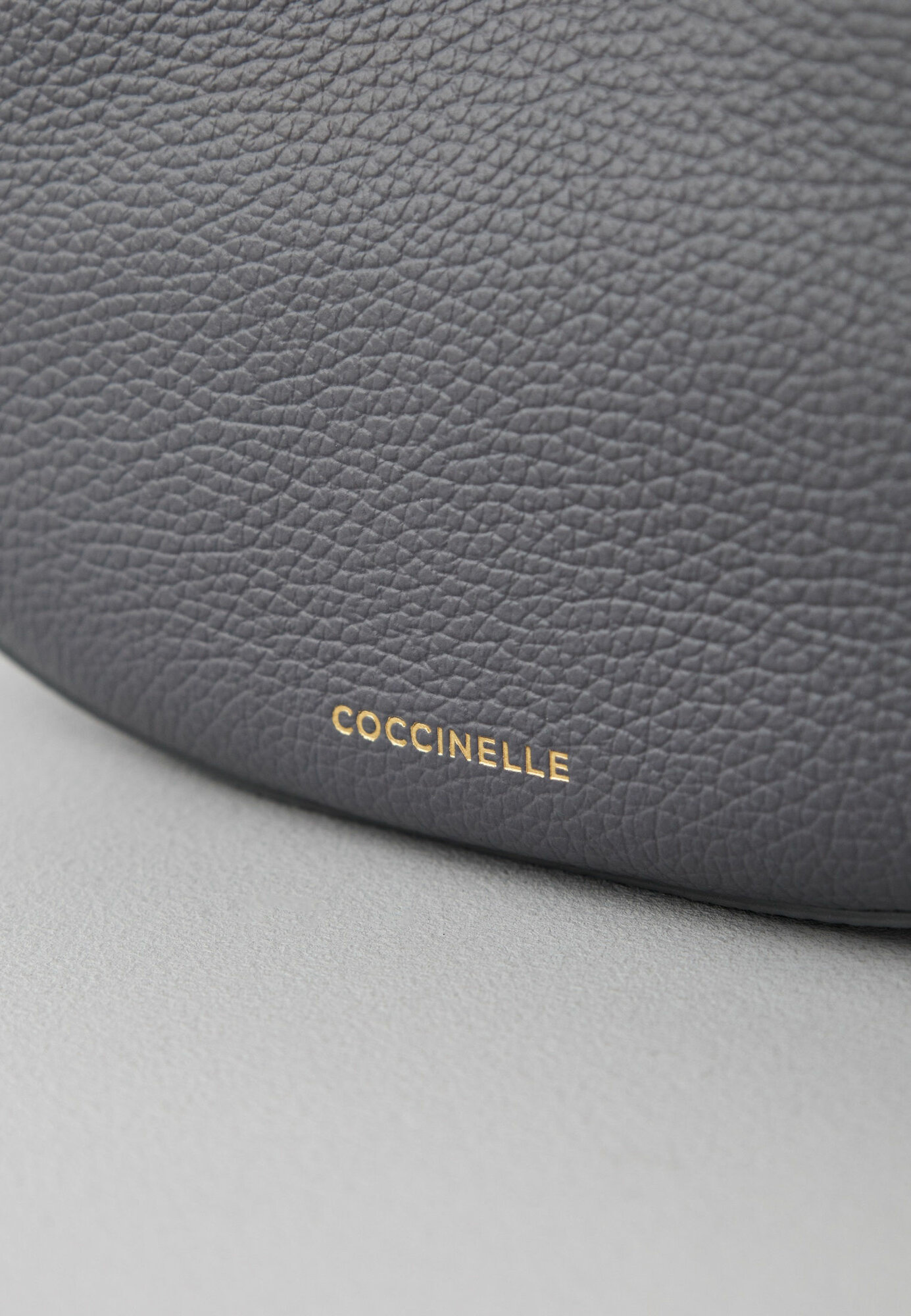 Сумка COCCINELLE, серый — фото 1