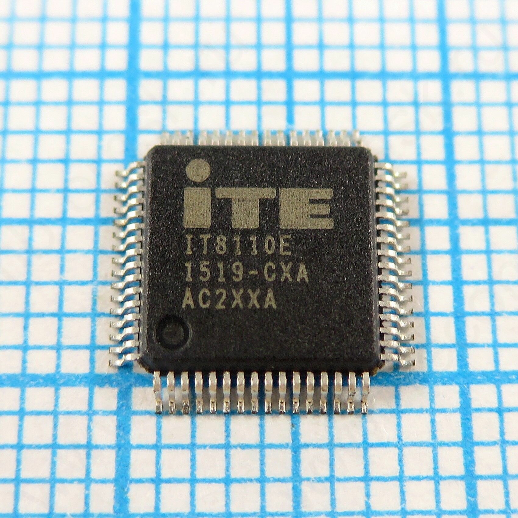 IT8110E CXA IT8110E-CXA - Мультиконтроллер