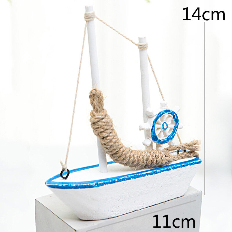Модель кораблика 14 см с фигурой капитана для декора, 14x6x4 см