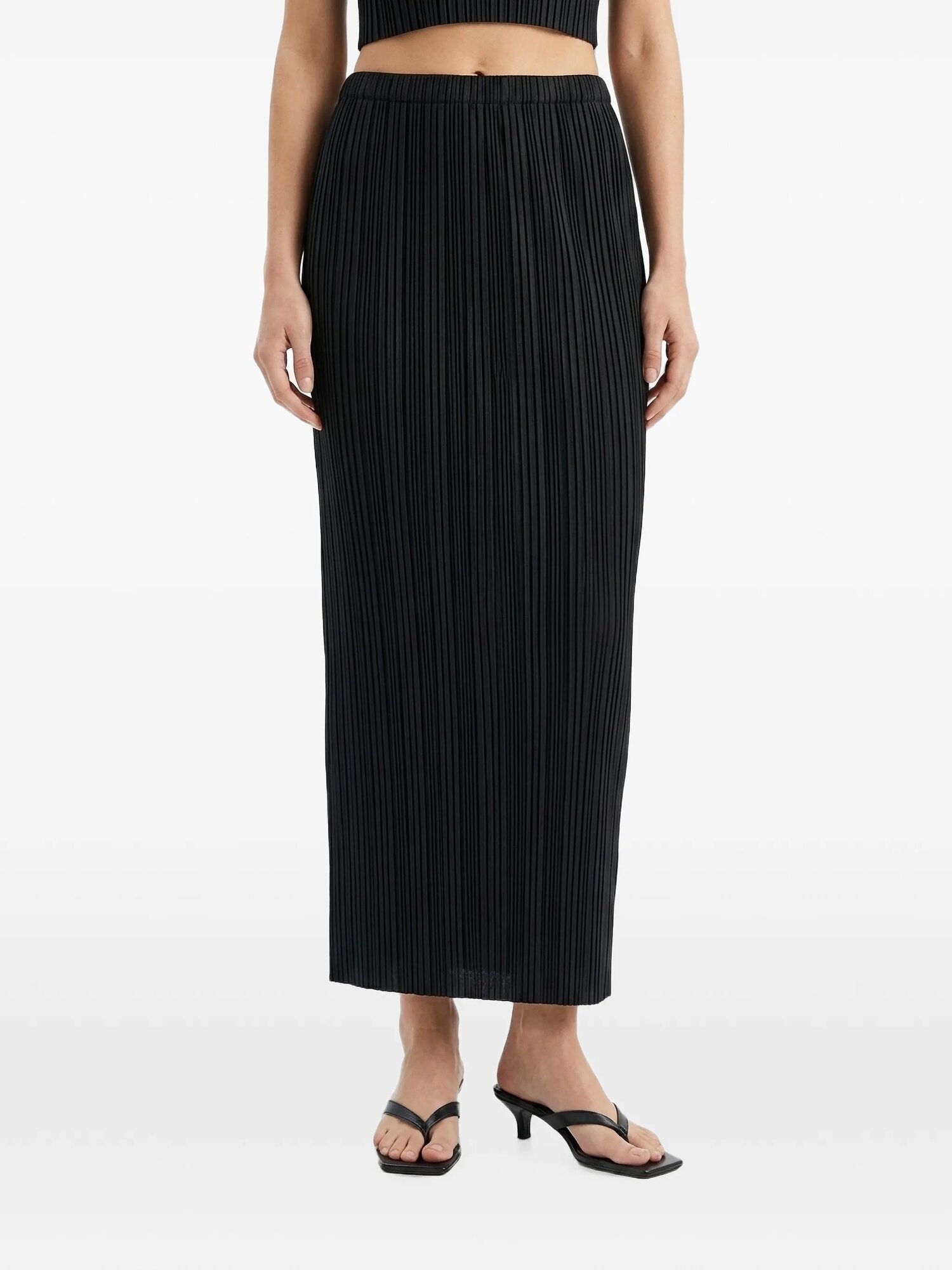 Юбка ISSEY MIYAKE Pleated midi skirt, размер 44, black — фото 1
