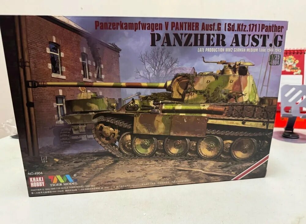 Tiger 1/35 4904 Германия Panther G 1/35 средний танк Пластиковая модель танка