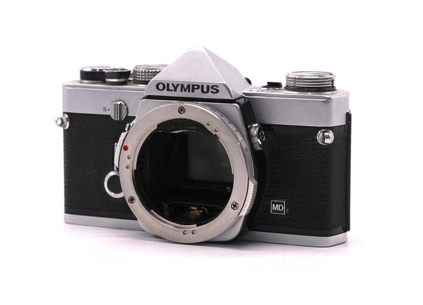 Зеркальный фотоаппарат Olympus OM-1 body