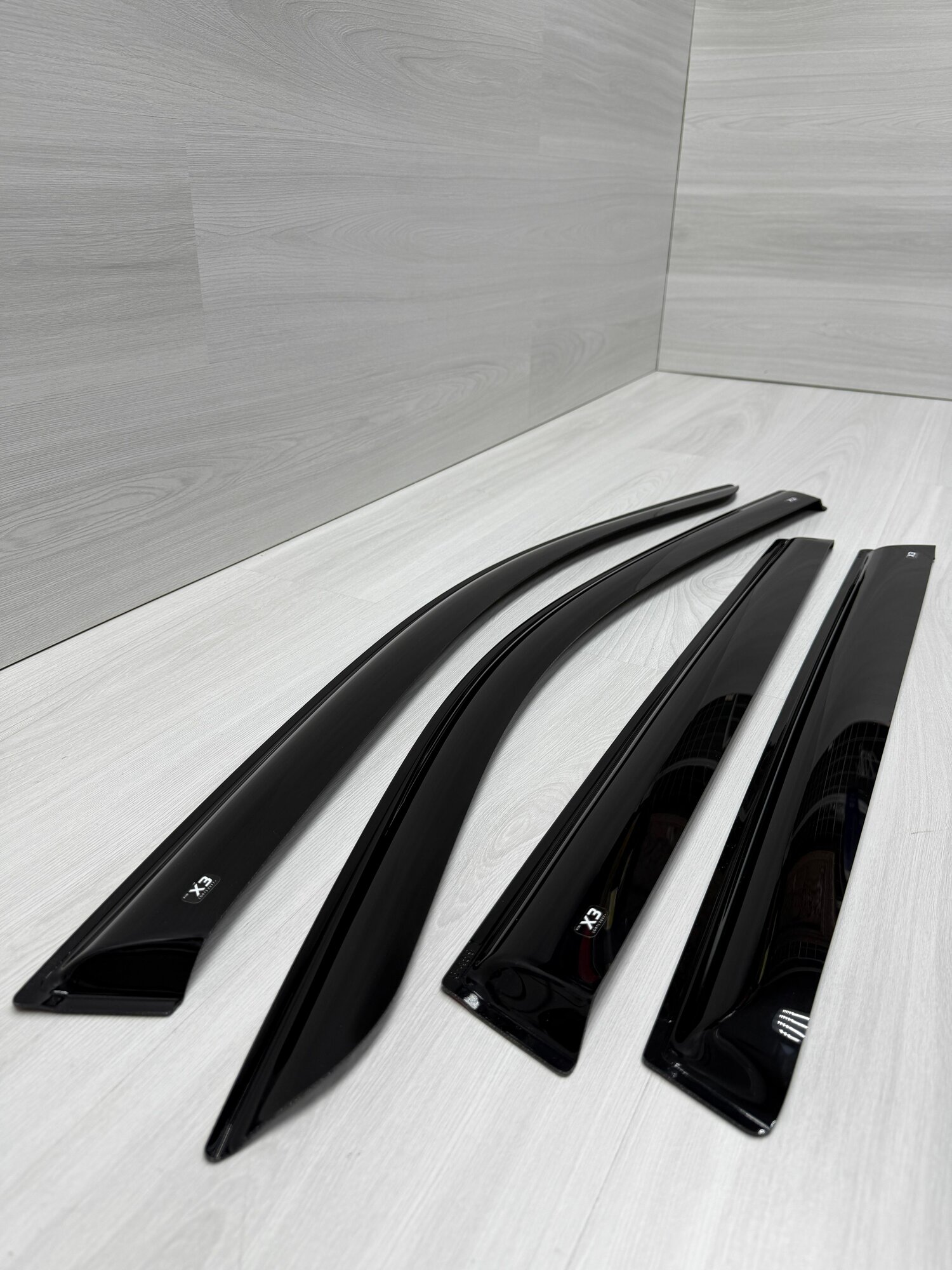 Дефлекторы (ветровики) окон на BMW X3 G01 (БМВ X3 G01)