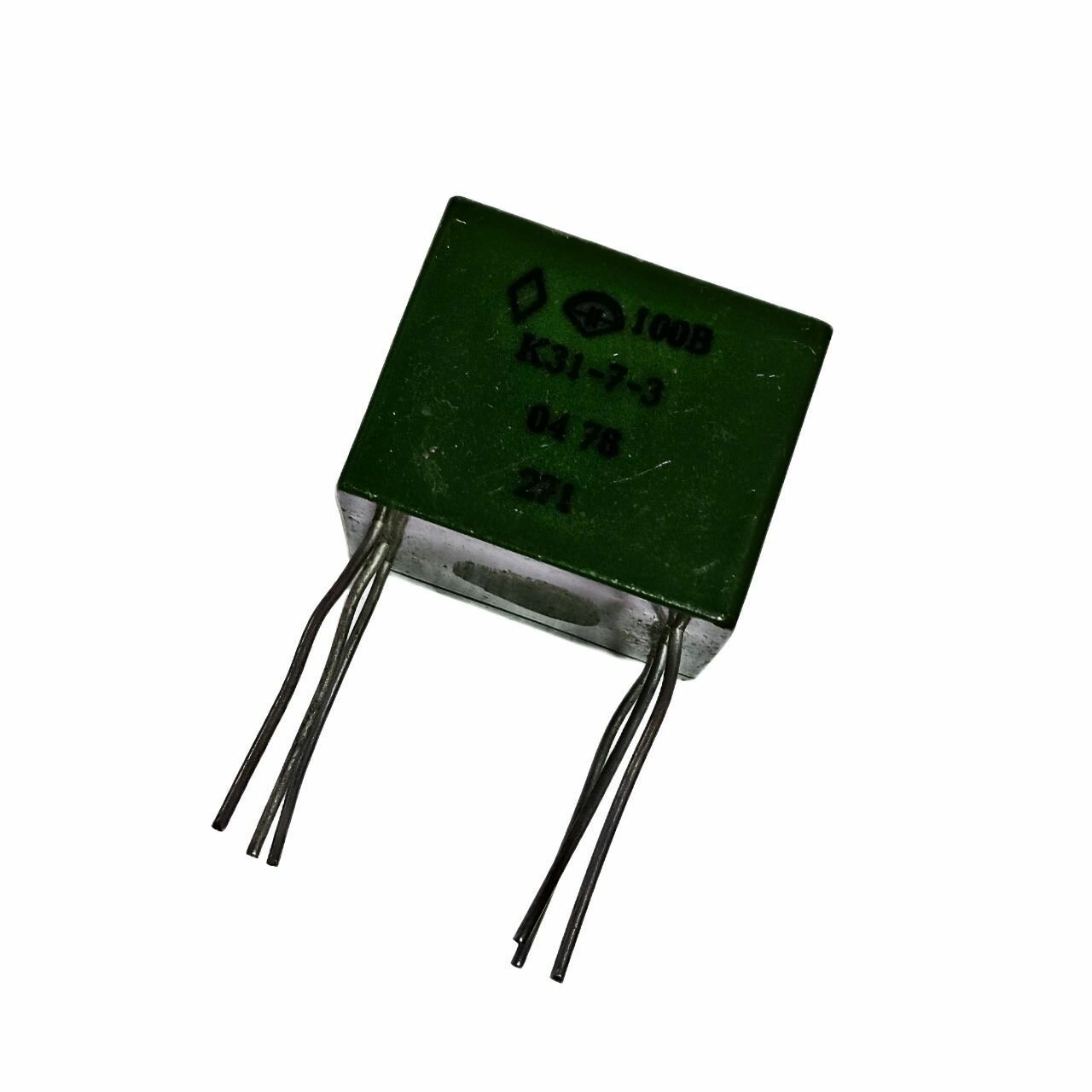 Конденсатор К31-7-3 3x3022 пФ 100В 0.5% серебряный слюдяной Редкий
