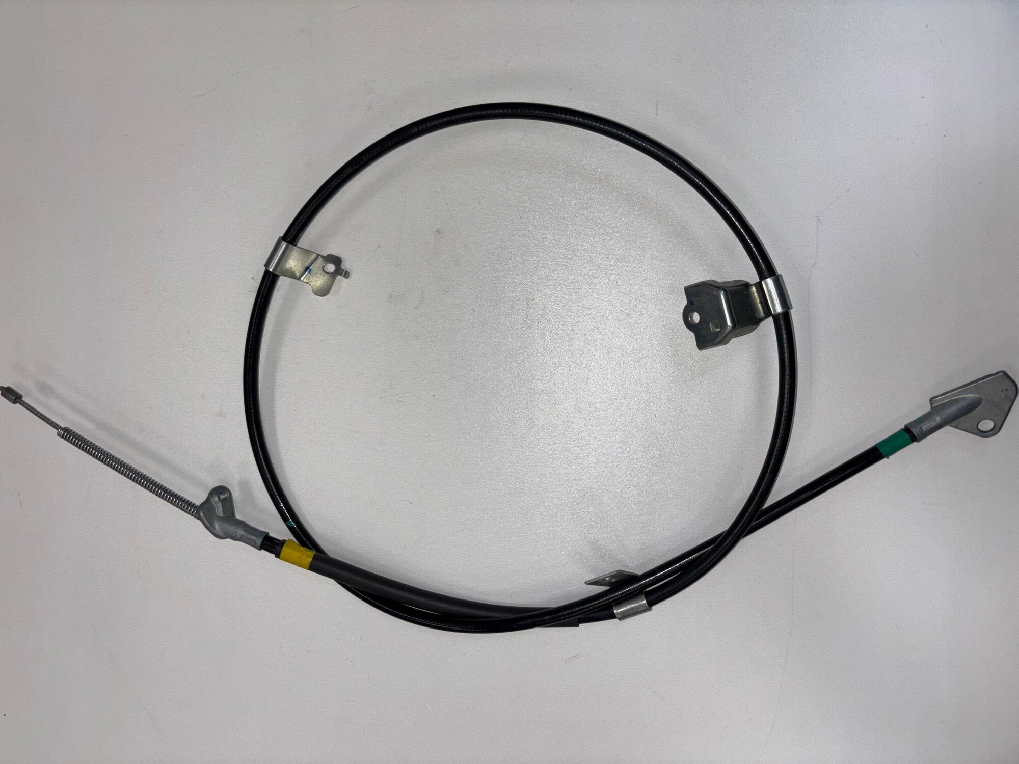 Трос ручного тормоза правый Geely GC6 [1.5 16V 5MT седан] 1014019846