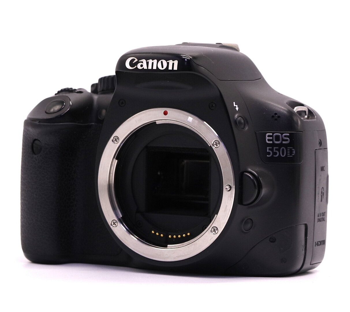 Камера Canon EOS 550D body (пробег 140900 кадров)