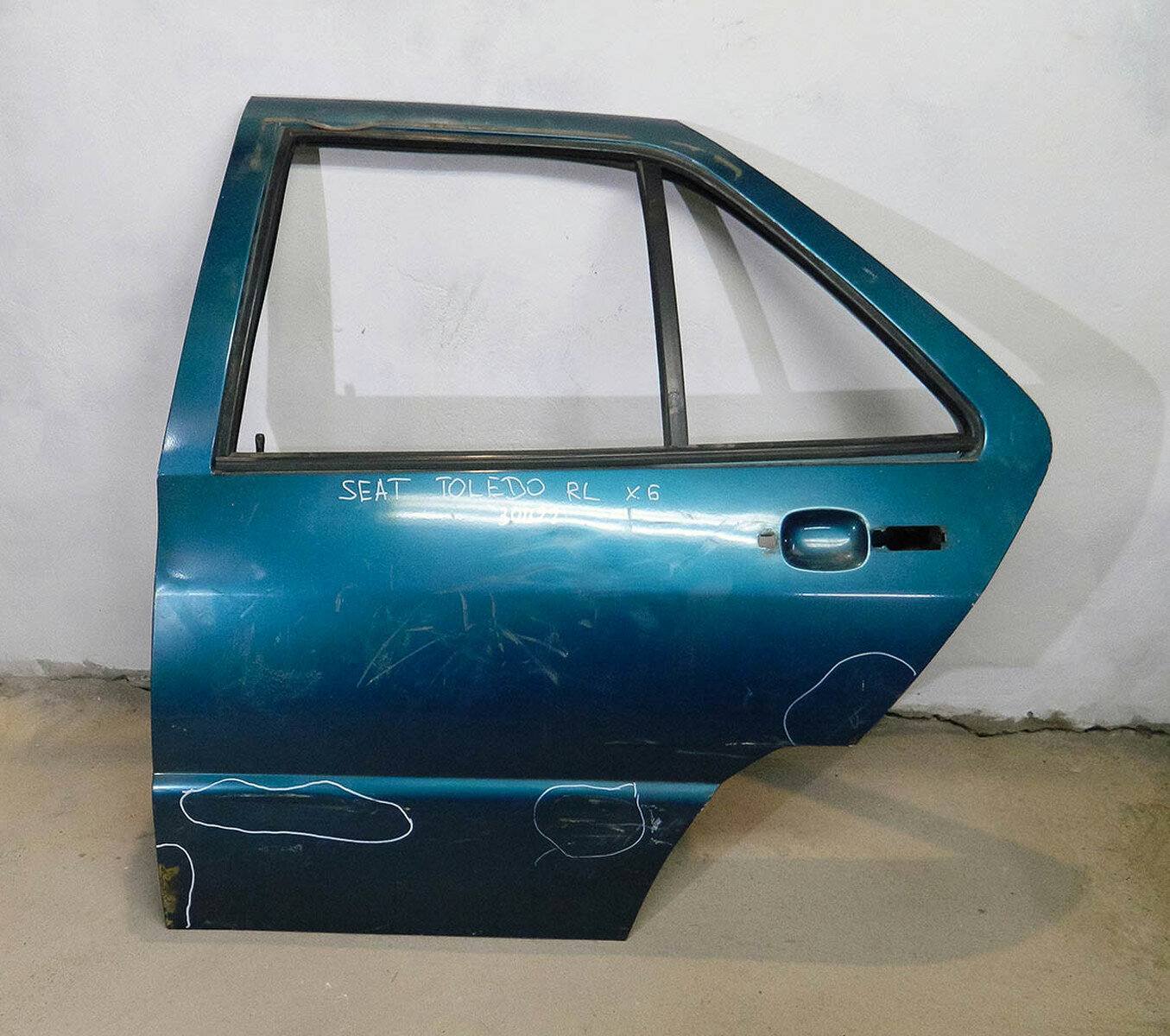 Дверь задняя левая Seat Toledo 93 г