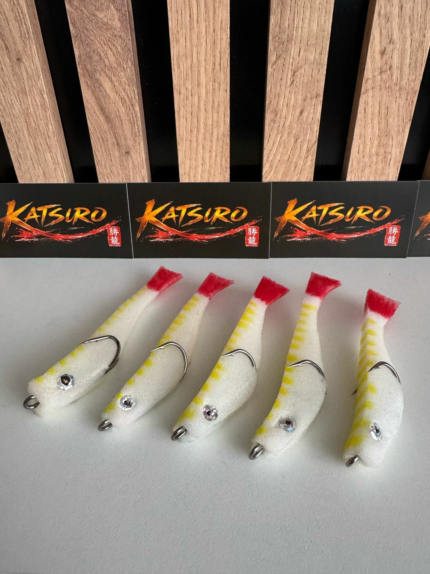 Поролоновая рыбка ручной работы Katsuro(2гр, 10мм) набор 5 шт, цвет желтый, холодный рез