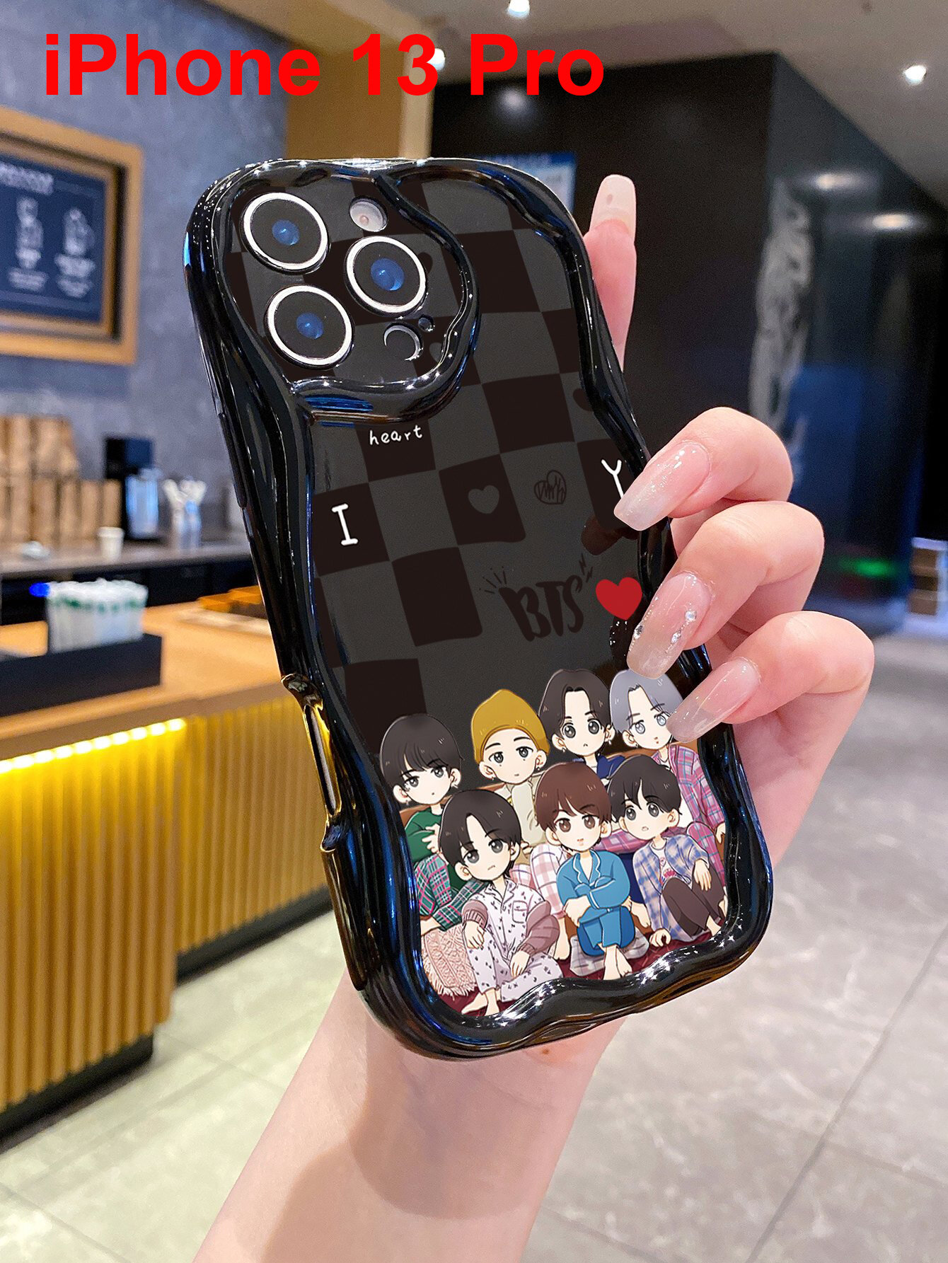 Чехол неправильной формы для iPhone 13 Pro с изображением BTS BT21 и мягкой волной.