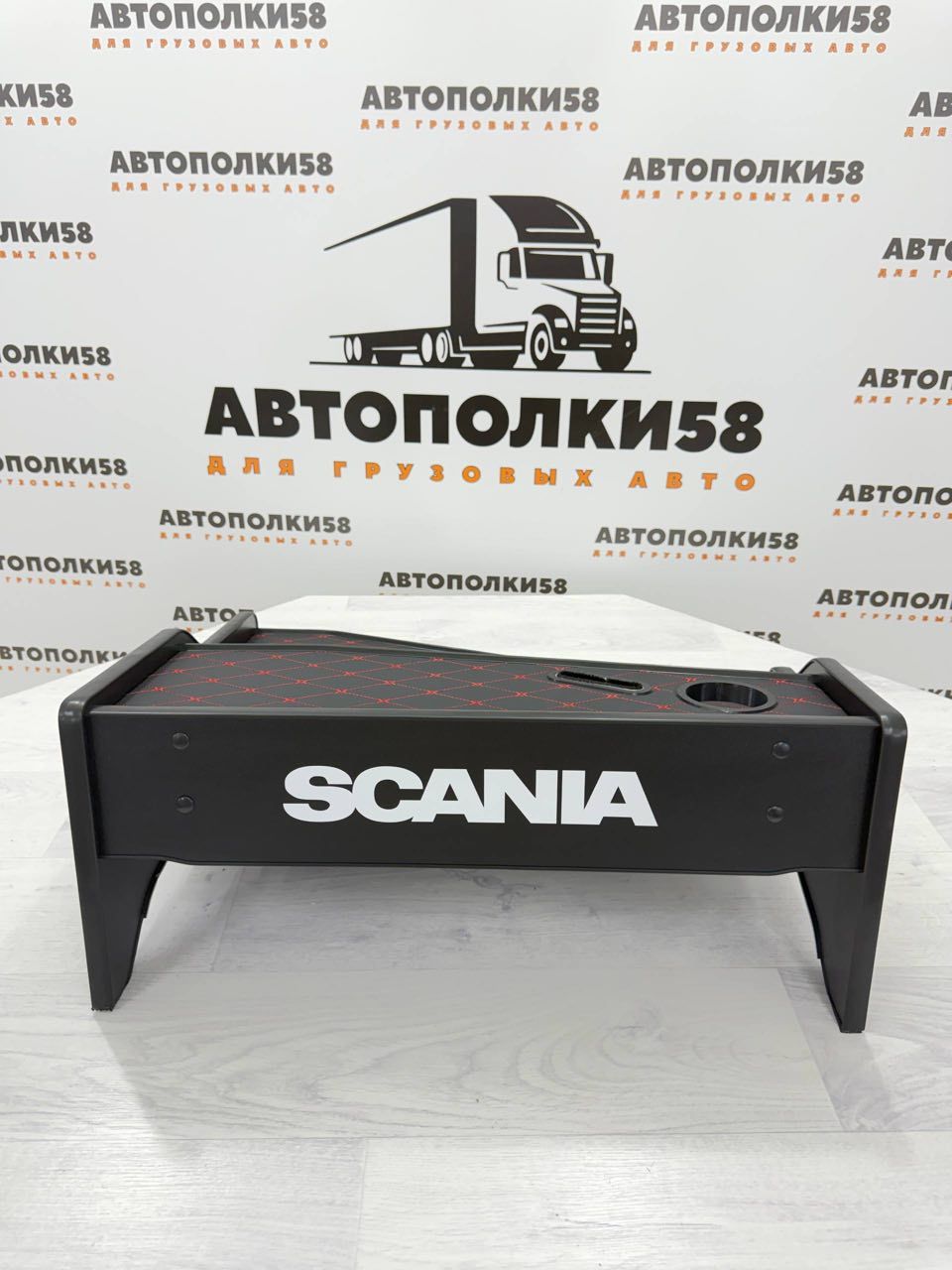 Стол полка на торпеду грузового автомобиля SCANIA 5 серия Короткая 2 яруса экокожа Черная с красной строчкой