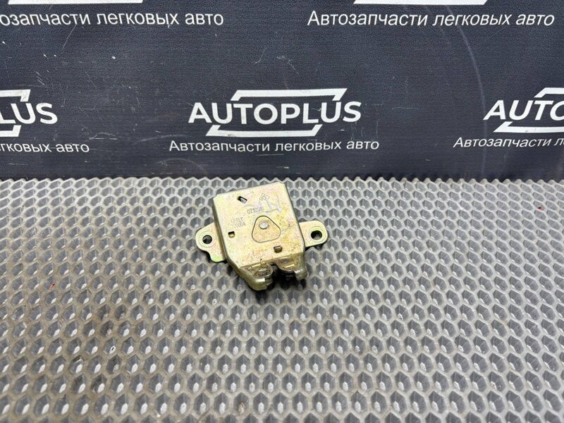 Замок багажника Geely MK (1.5 MR479QA) Б/У с пробегом Арт. 1018005658