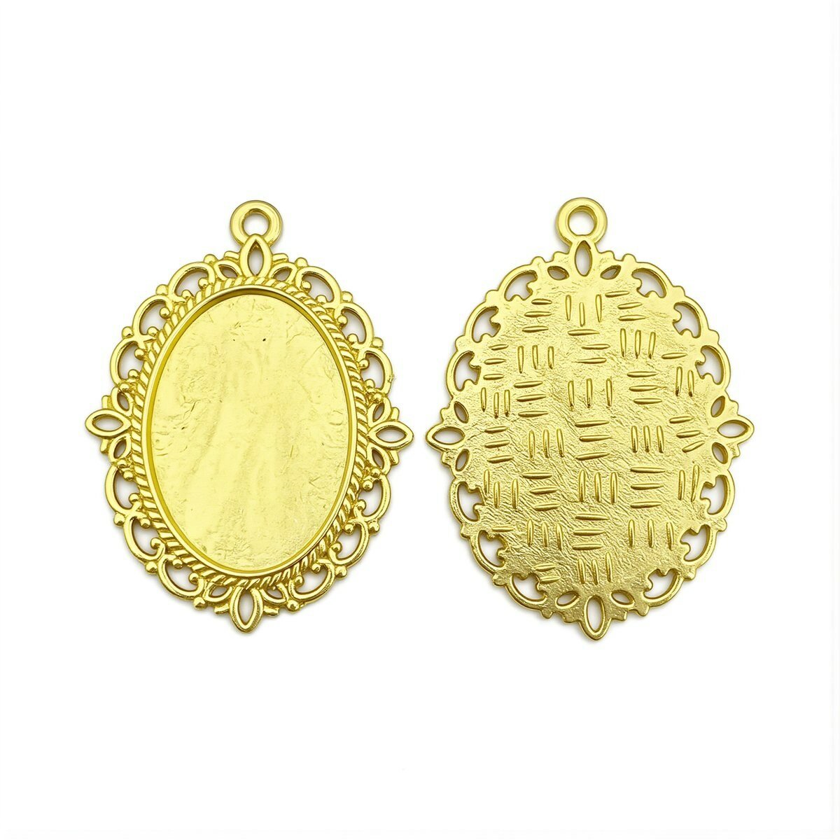 Деталь для самостоятельного изготовления кулонов из сплава металла в овальной форме с ажурной окантовкой для домашних хобби по созданию украшений