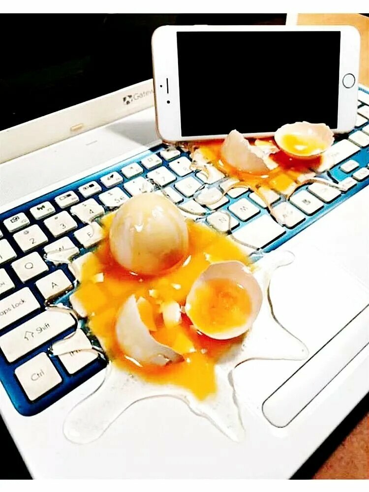 Держатель для мобильного телефона Broken egg--Подарок-розыгрыш