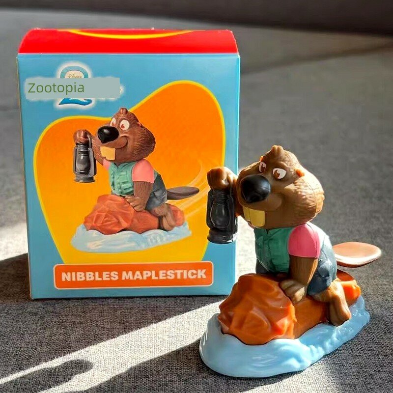 Подарочная фигурка-игрушка из набора Happy Meal McDonald's Zootopia 2025 года, коллаборация Ник и Джуди Mapudi