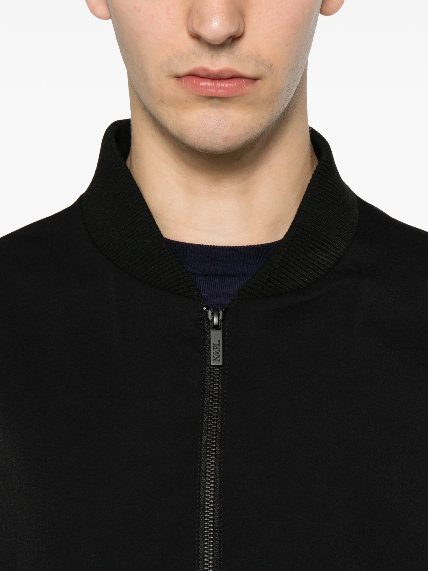 Куртка Karl Lagerfeld Ribbed-trim zip-up jacket, размер XS, black/black — фото 1