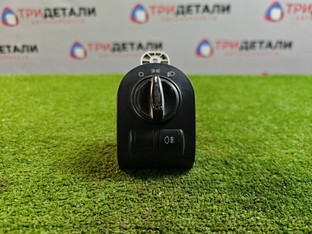 Блок управления светом Лада Гранта 1.6 11186 2013 (б/у)