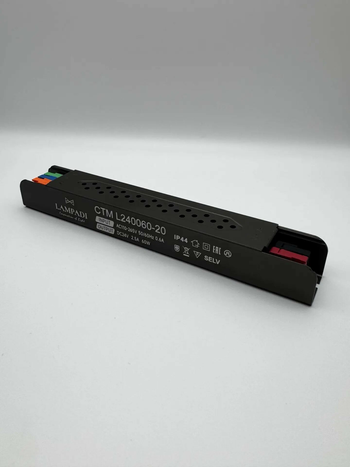 Блок питания LAMPADI 24V 60W IP44 CTM L240060-20 защита от перегрузки перегрева КЗ