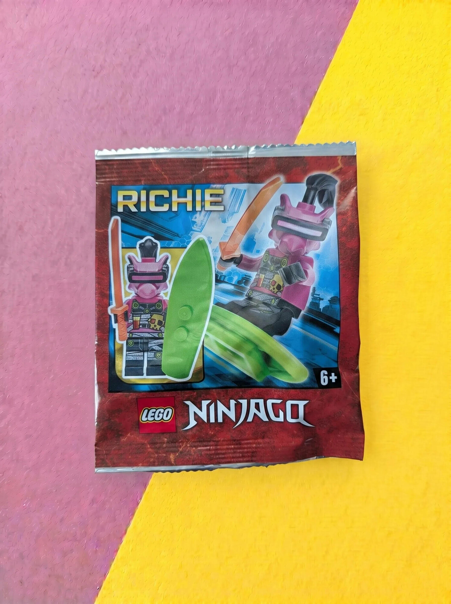 Конструктор LEGO NINJAGO 892068 Richie, 4 детали, от 16 лет, 2020 год