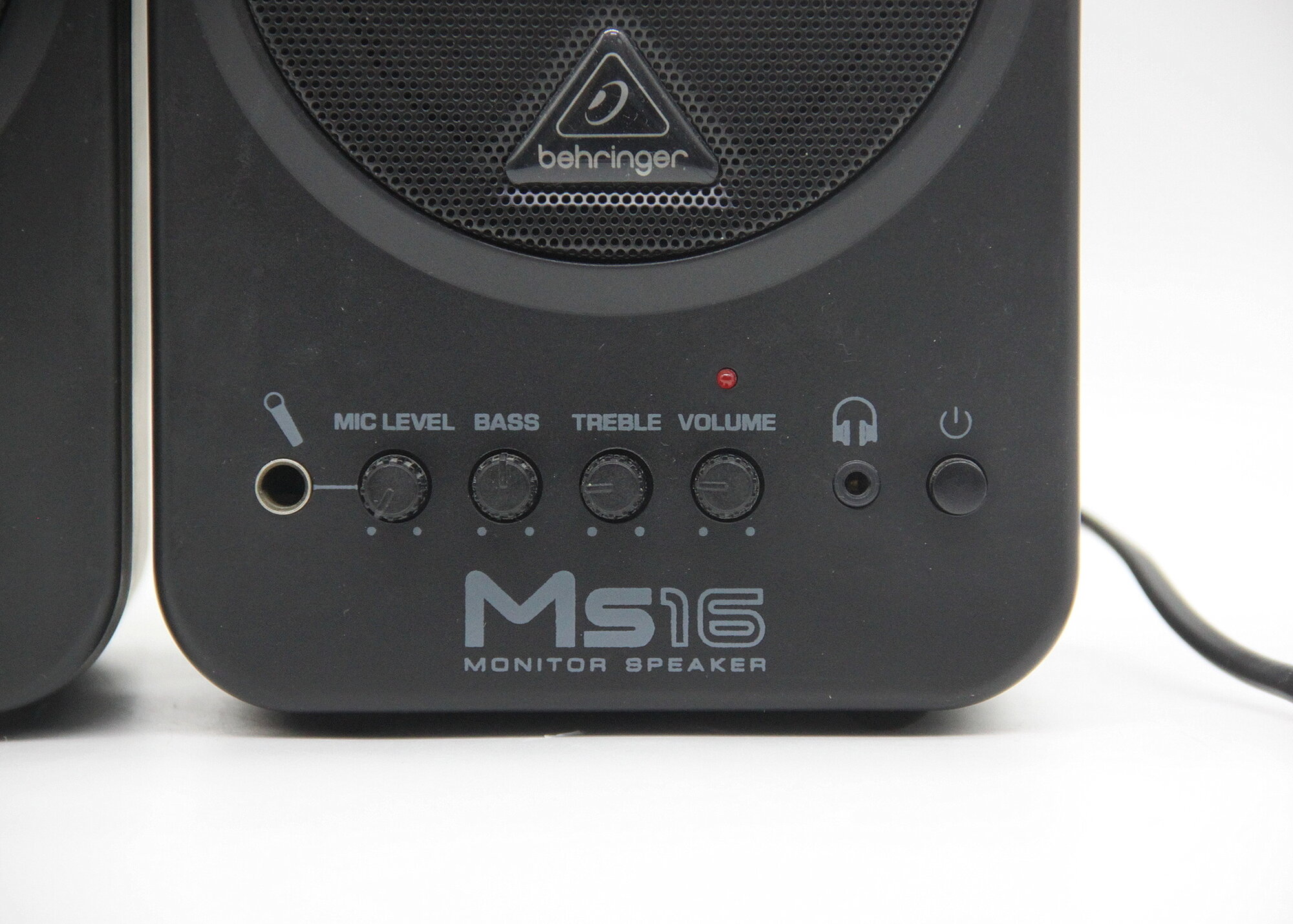 Студийные мониторы Behringer MS16 — фото 1
