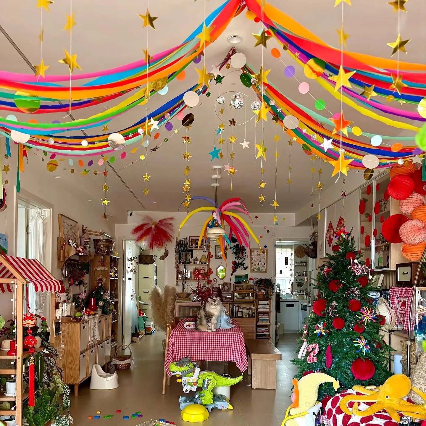 Разноцветная креповая бумага для декора Rainbow