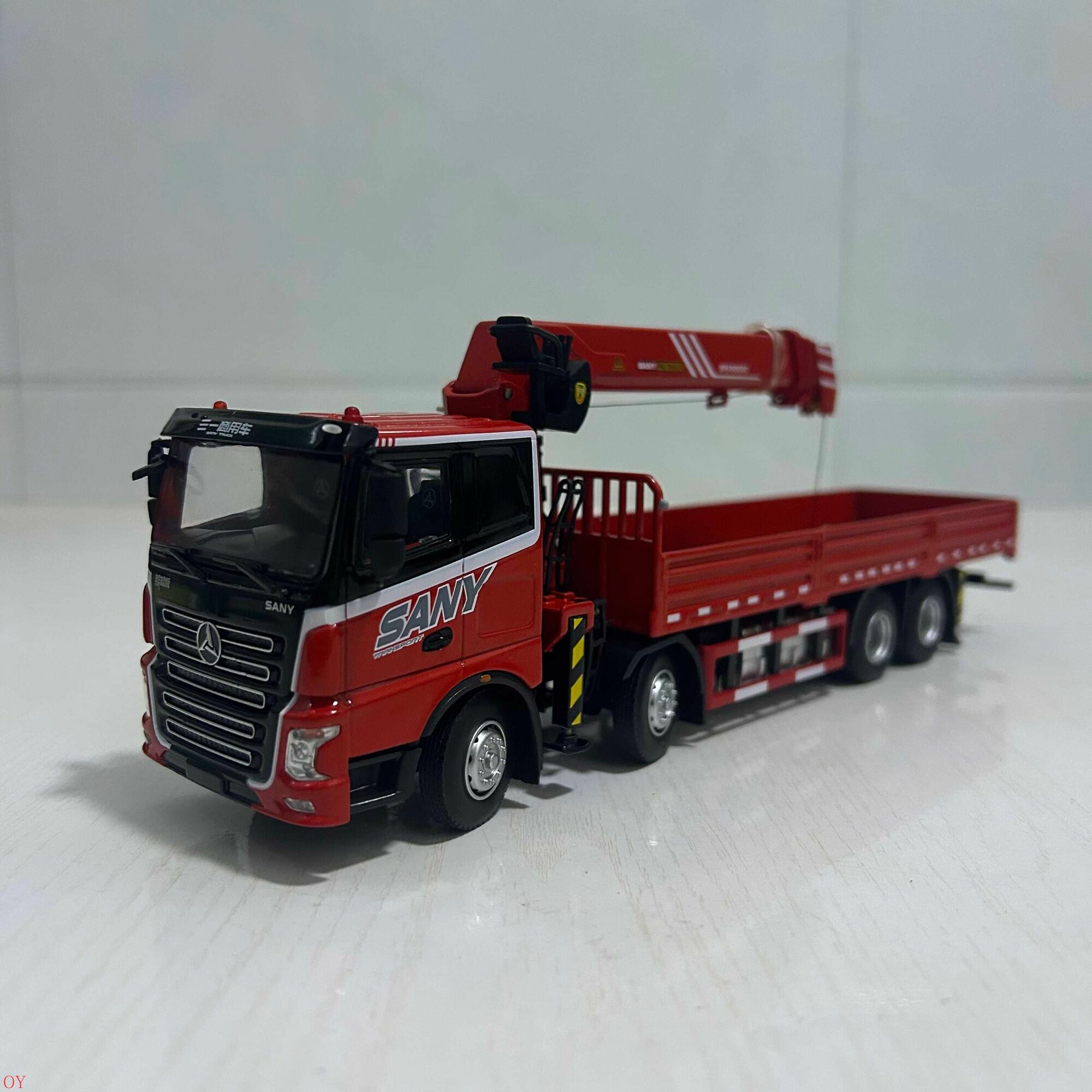 Масштабная модель 1:43 SANY SPS3000 с краном (манипулятором) детализированная копия самоходного крана в коллекционном исполнении