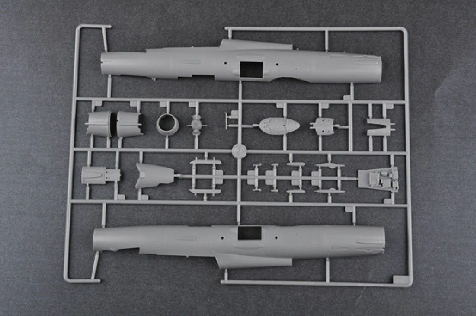 Trumpeter 02865 1/48 Mikoyan MiG-21UM сборная модель самолета