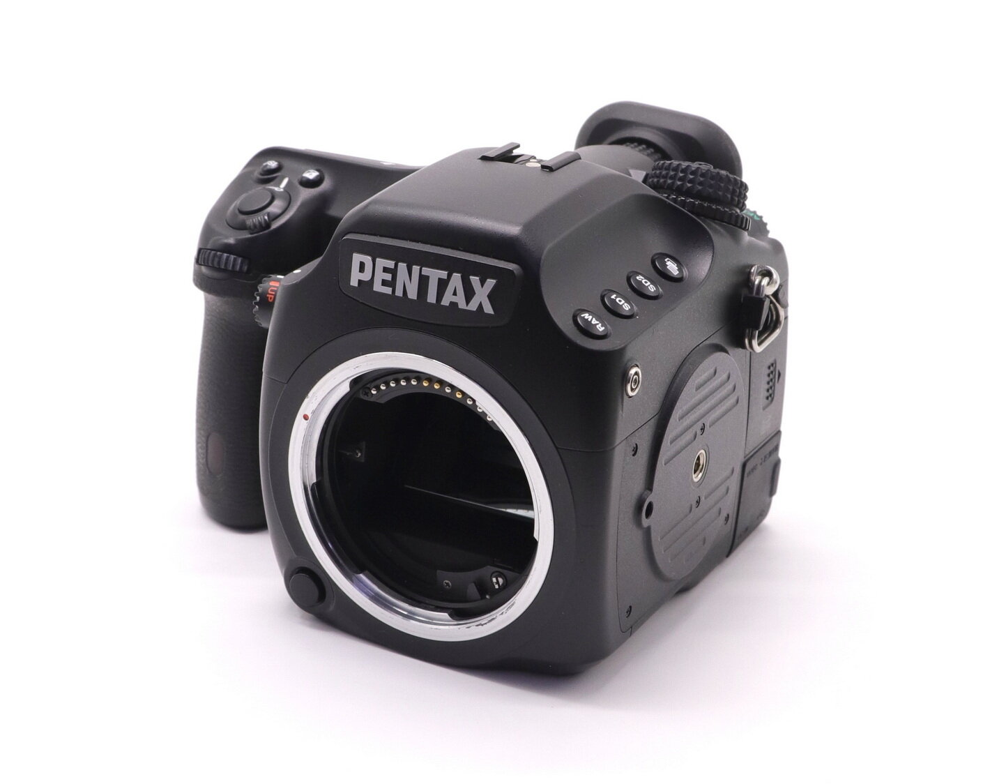 Фотокамера Pentax 645D body (пробег 1510 кадров)