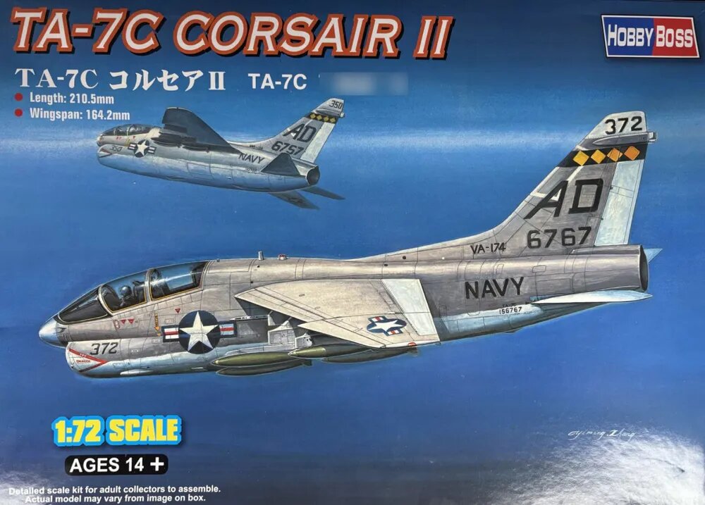 Hobby Boss 87209 1/72 Военно - воздушные силы США TA-7C CORSAIR II Пластиковая сборная модель самолета