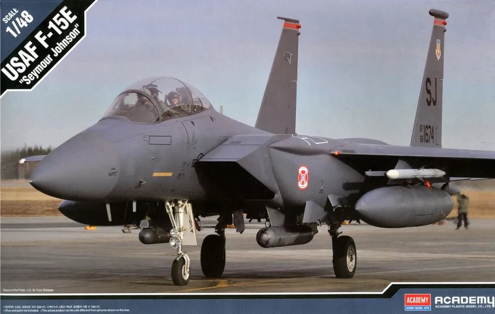 Academy 12295 1/48 USAF F-15E Сеймура Джонсона (Assembly Model Kit )