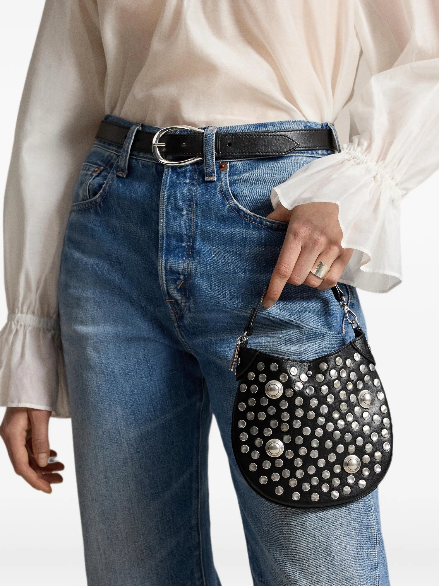 Сумка Polo Ralph Lauren Mini stud-embellished leather shoulder bag — фото 1