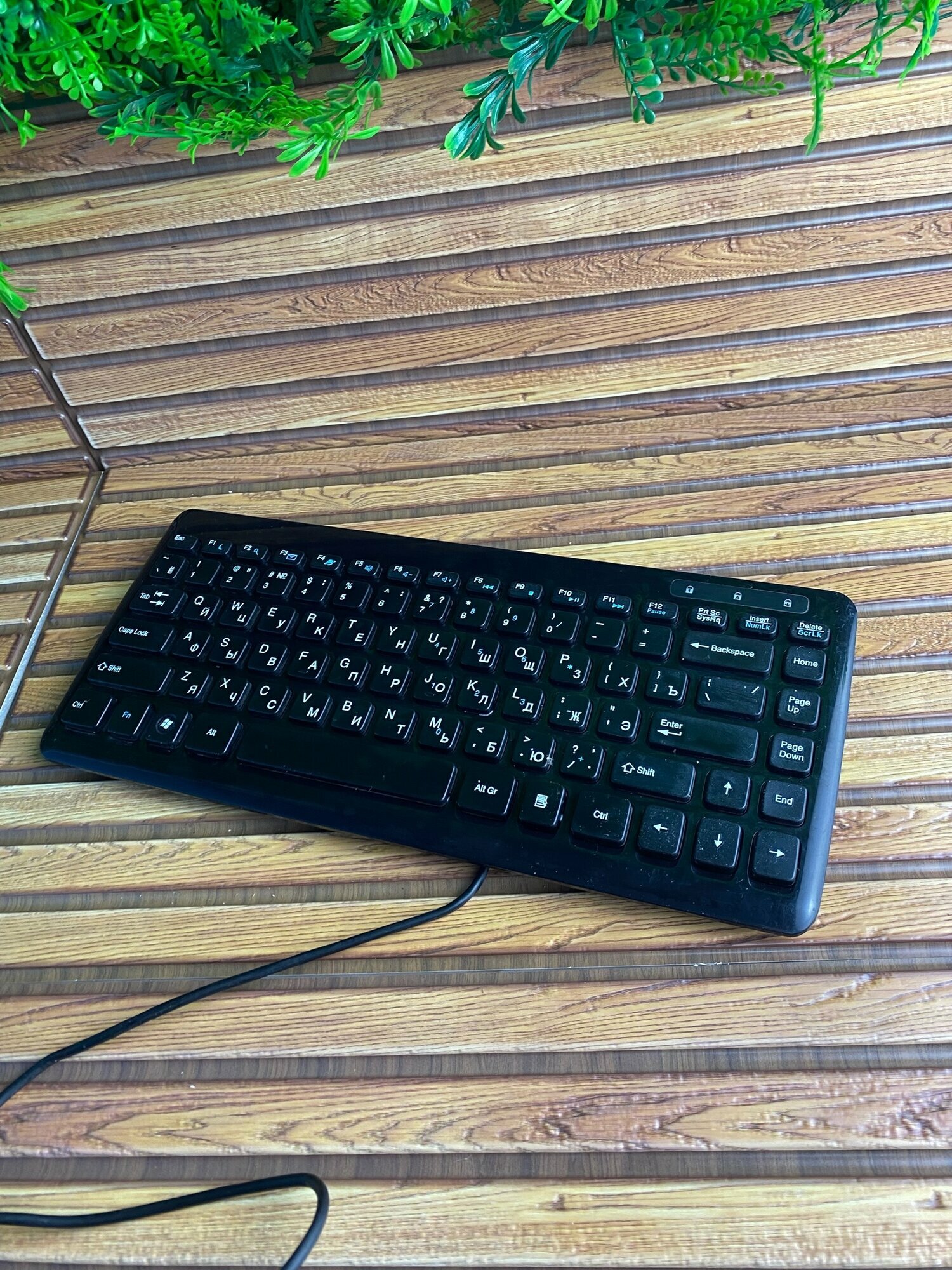 Клавиатура мембранная, островная Acer Inc KU-0906 Черная, 86 клавиш