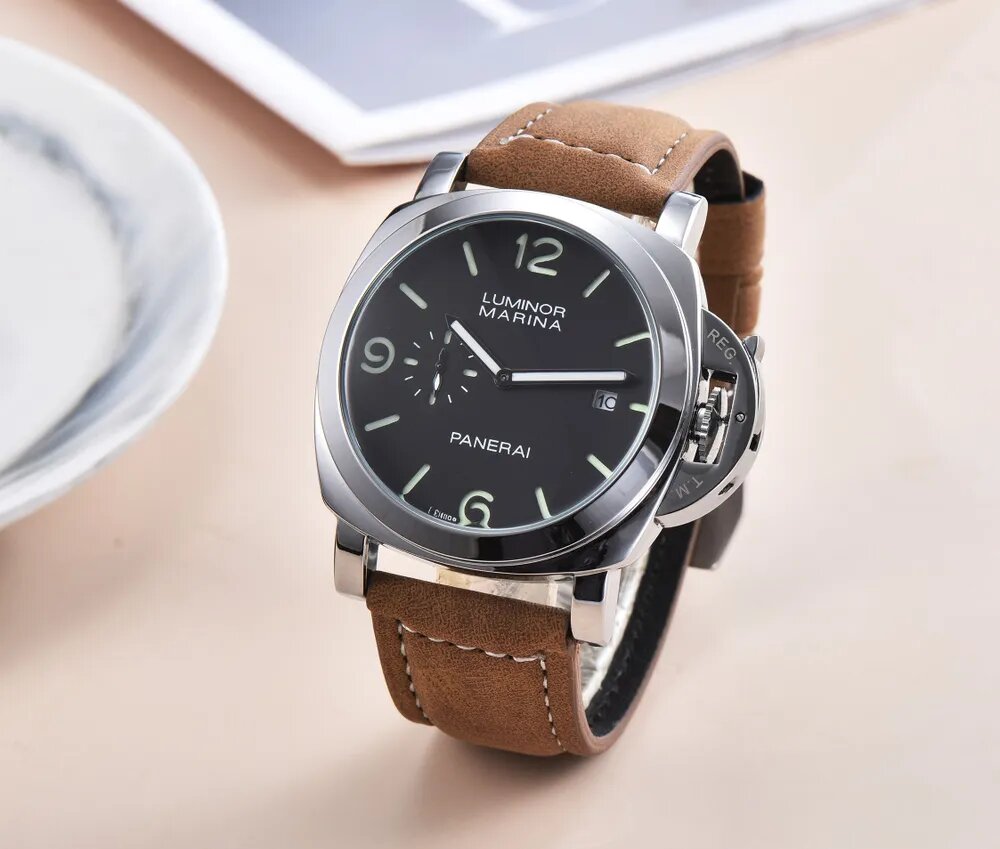 PANERAI Часы наручные Механические