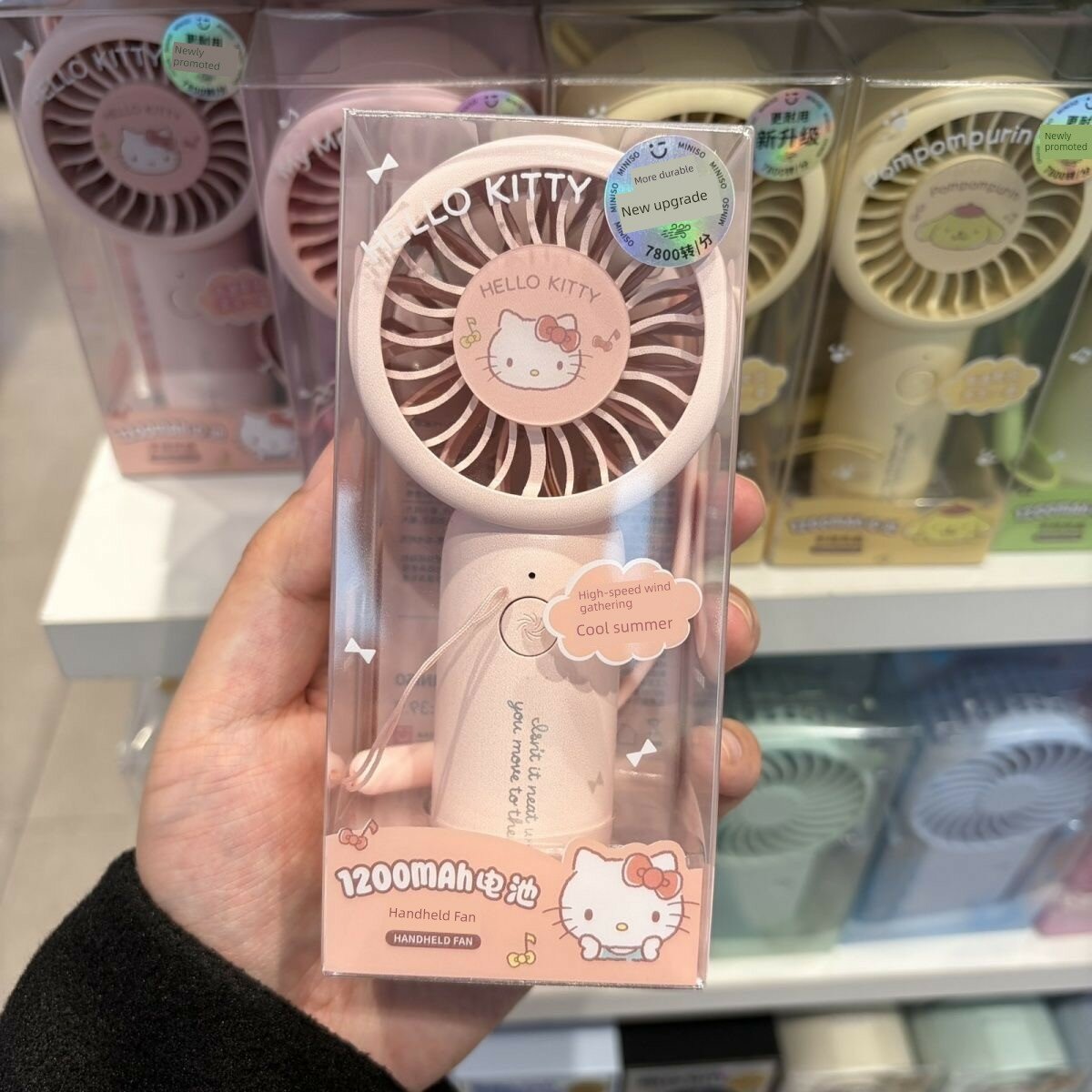 Портативный мини-вентилятор Miniso Sanrio 1200мАч, перезаряжаемый, 4 скорости, для дома и общежития - Hello Kitty