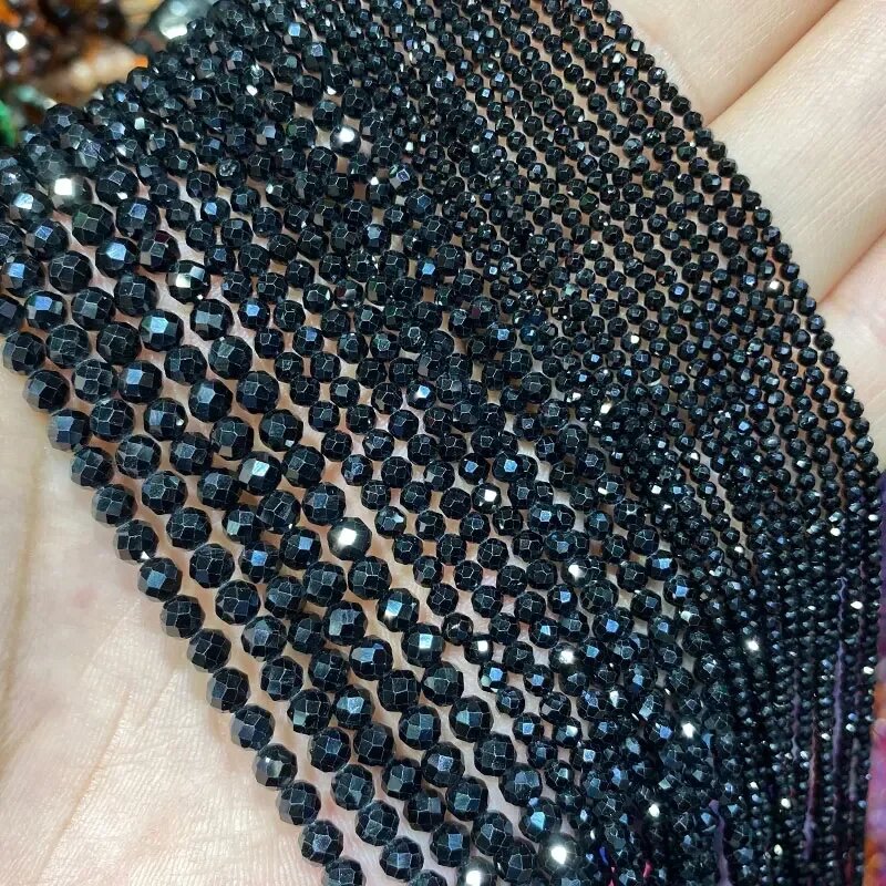 Черные бусины spinel 4 мм