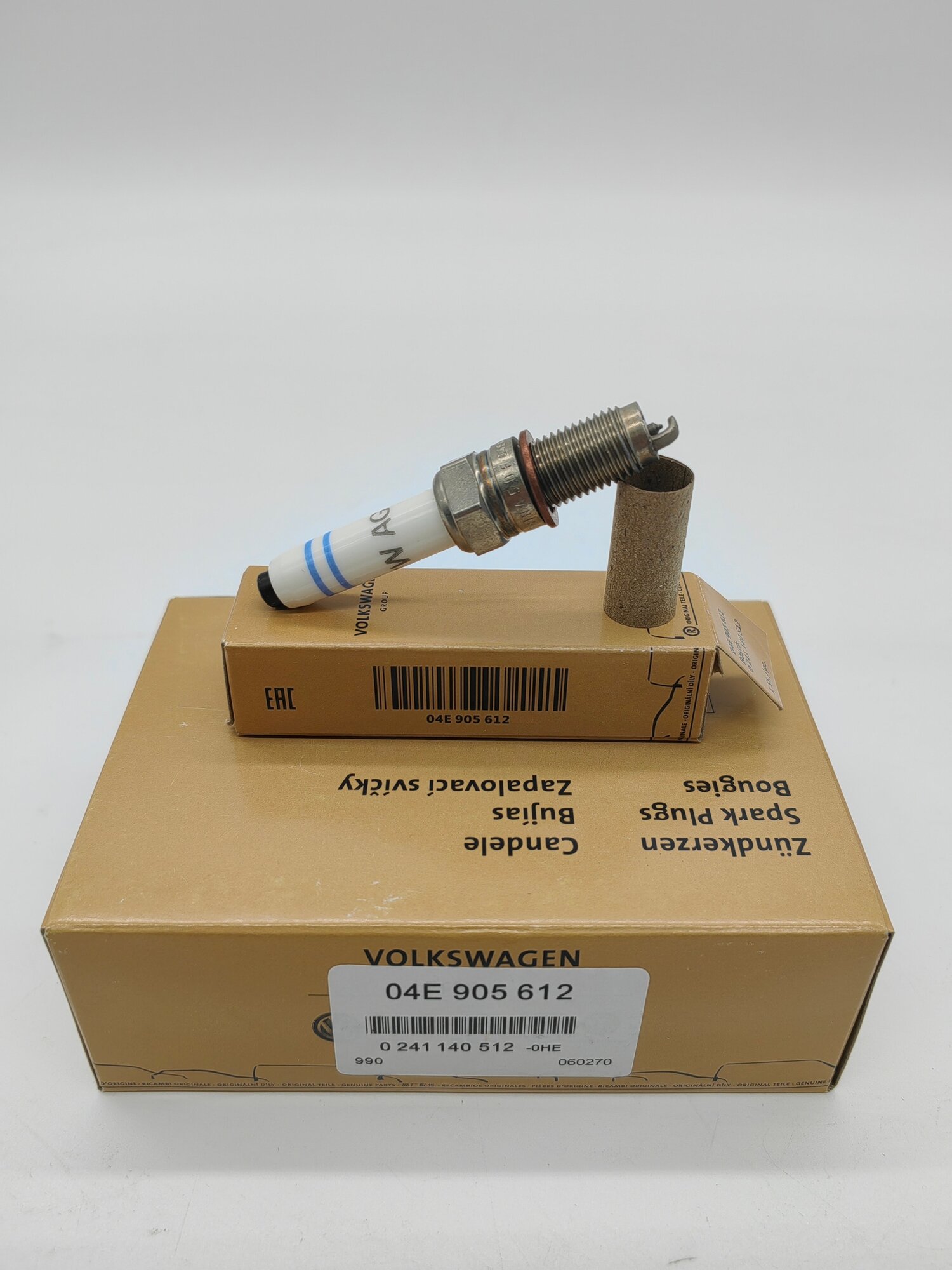 VAG Свеча зажигания VAG Арт. 04E905612
