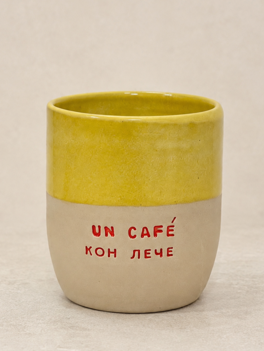 Стакан ручной работы Молис Керамика с надписью «Un cafe кон лече», керамика, 300 мл